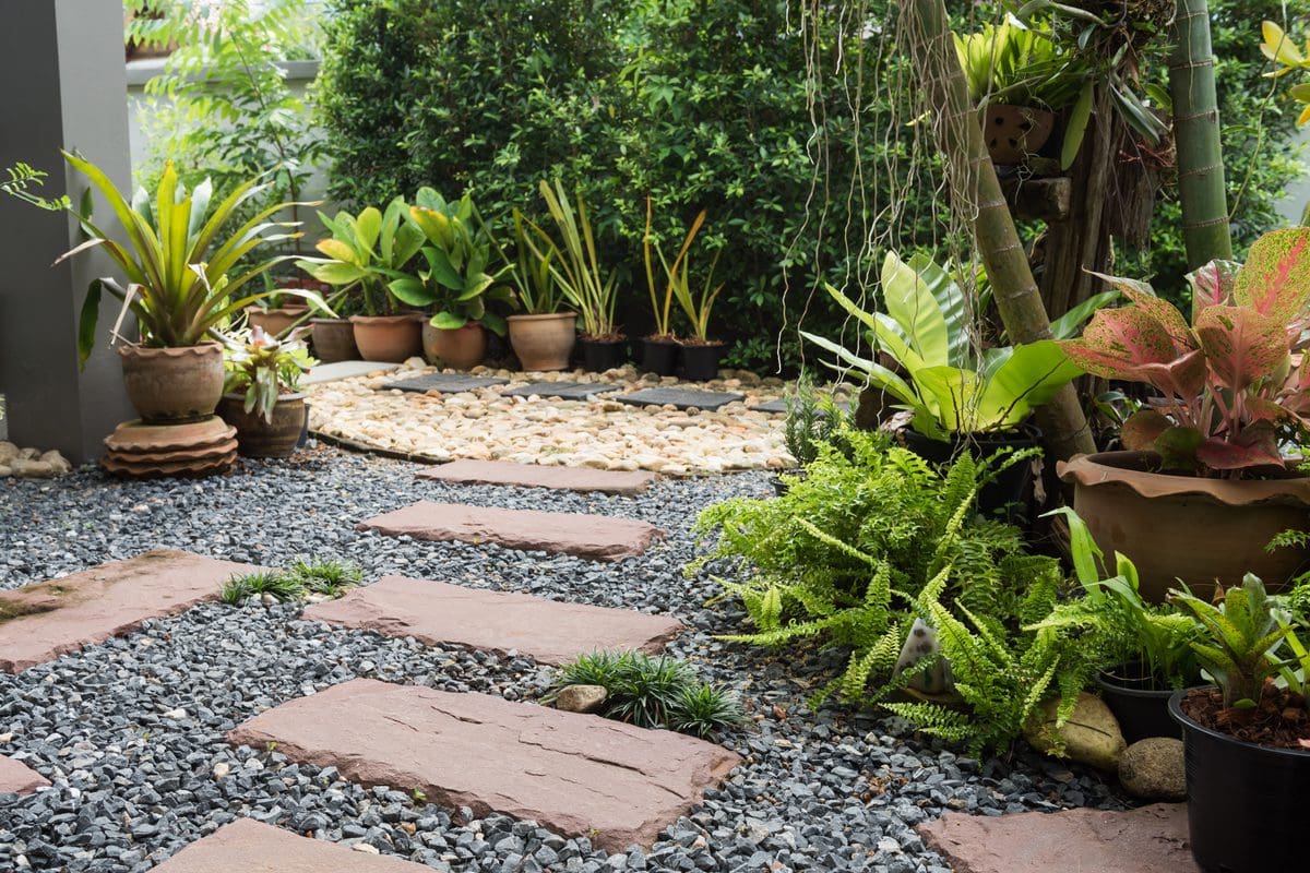 Benefits of Hardscaping Your Yard This Fall